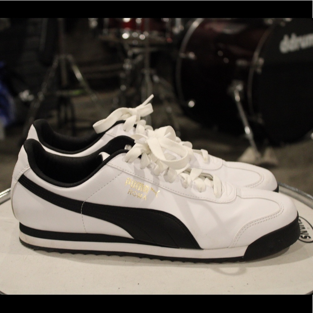 New Size 11 Puma Romas - Gem